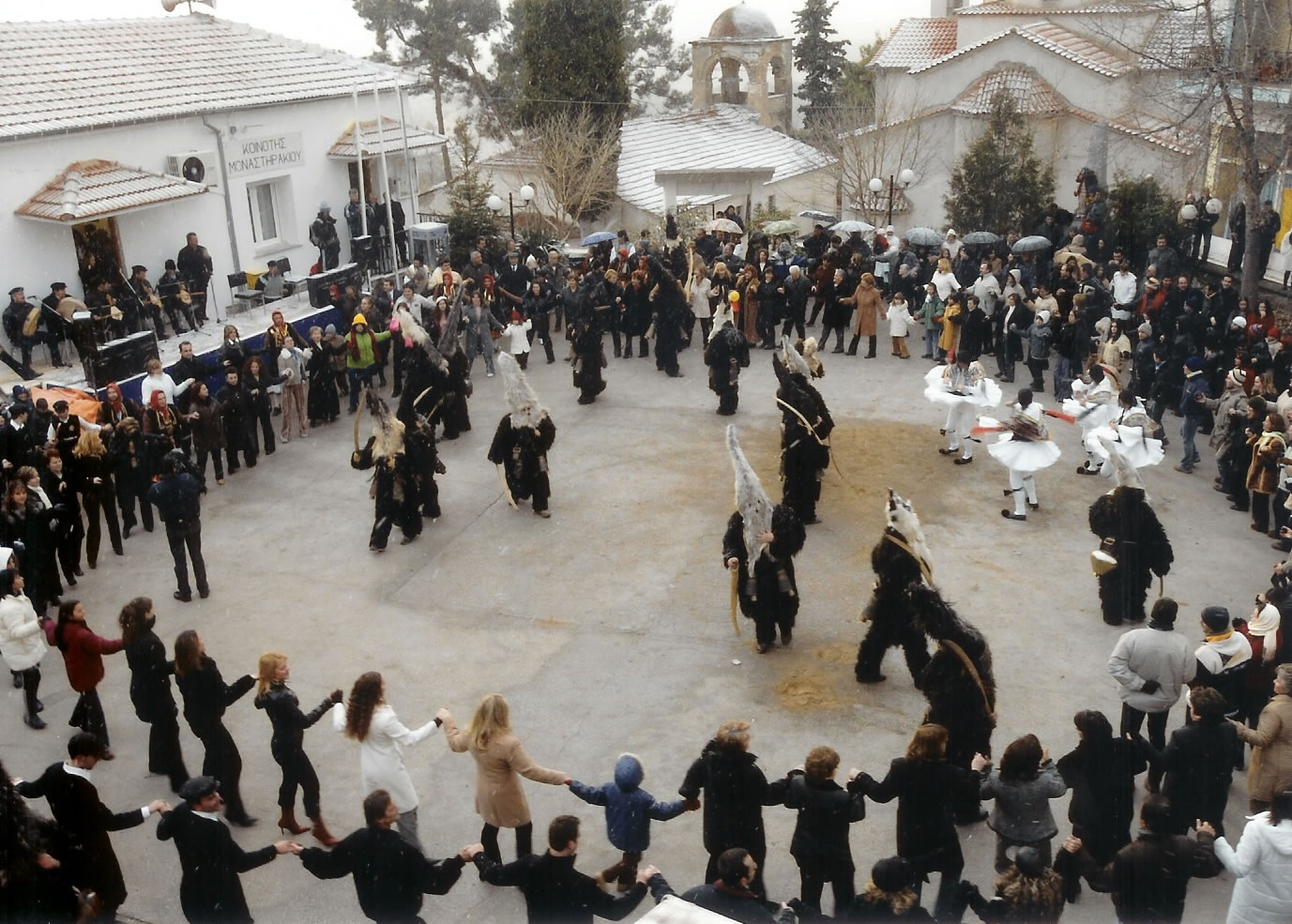 Νερόμυλος - Παραδοσιακός Ξενώνας - Ο Τόπος και τα Έθιμα μας